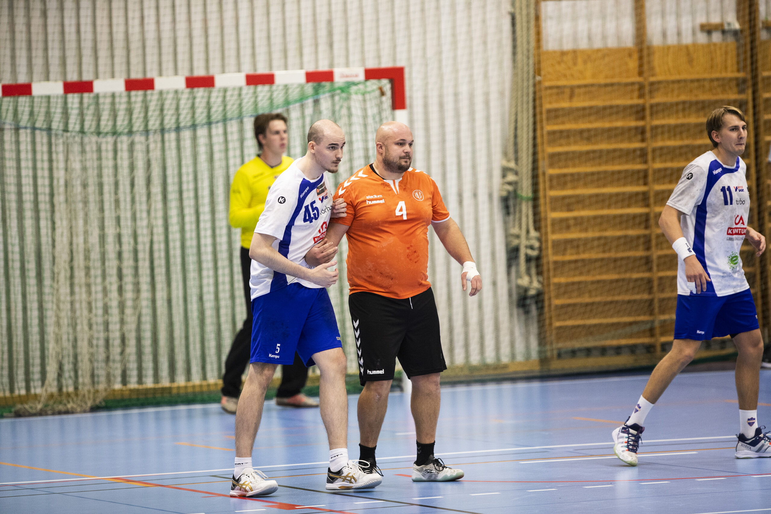 Ale Handboll tog första skalpen - Alekuriren - Alekuriren