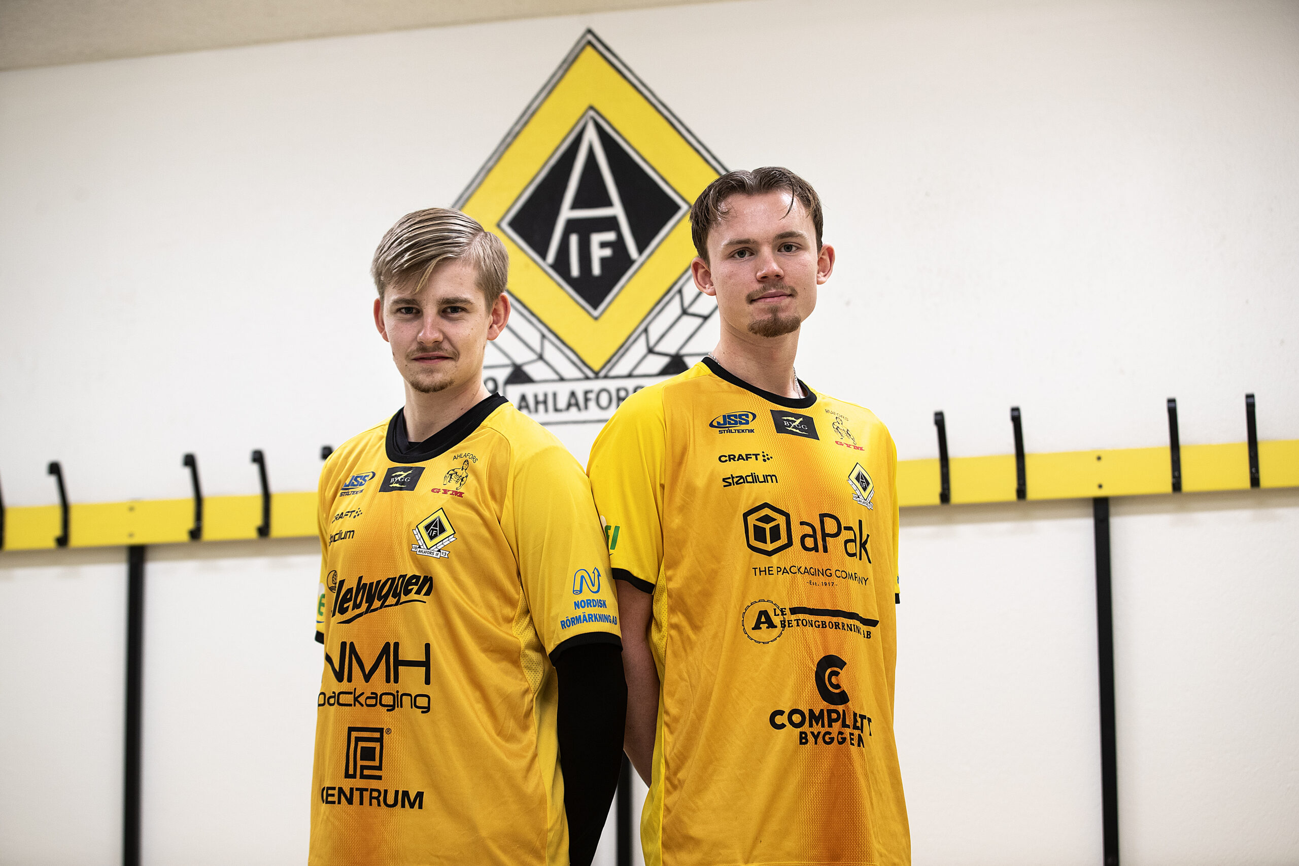 AIF värvar talangfull duo - Alekuriren