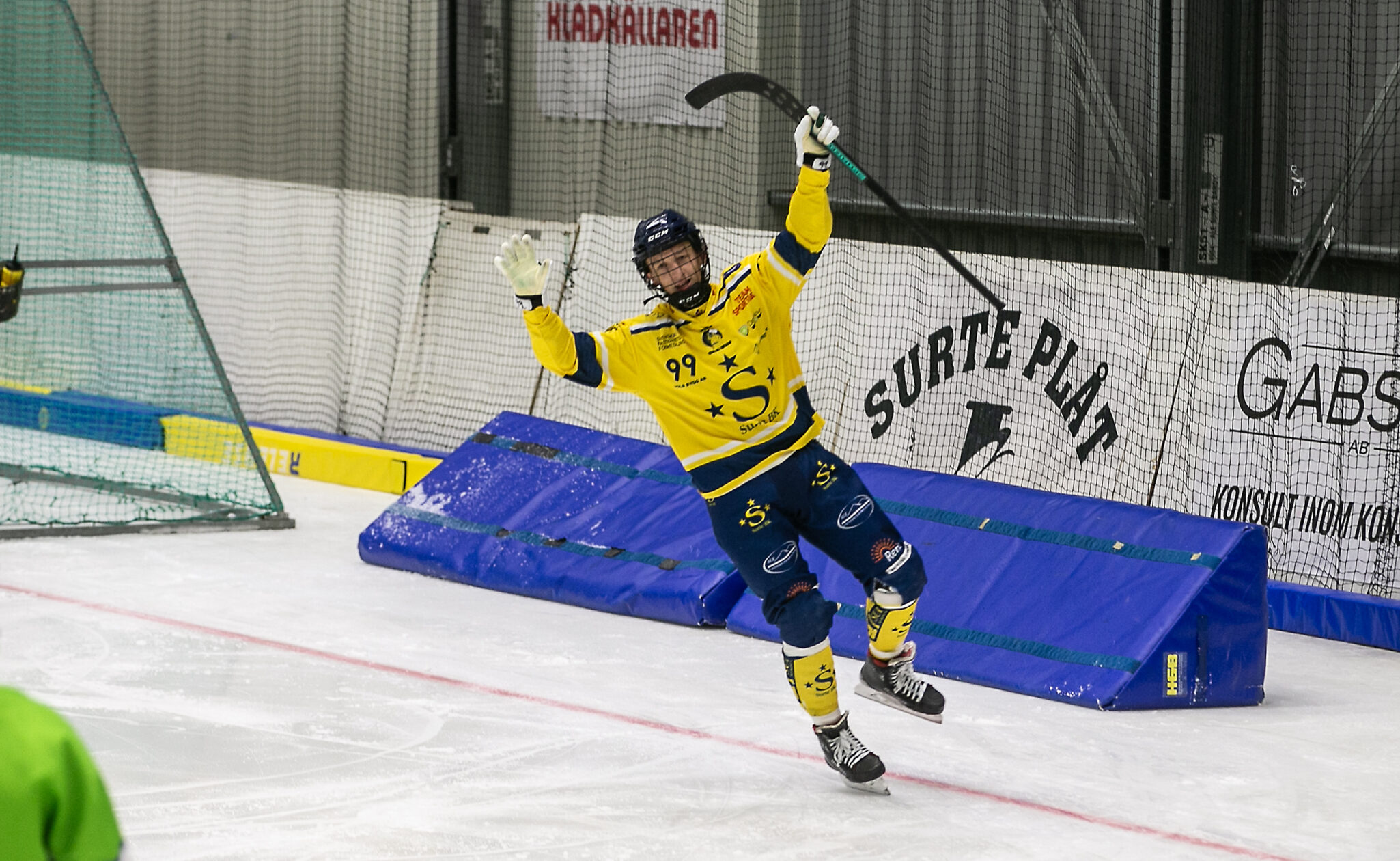 Nio raka skalper för Surte BK - Alekuriren